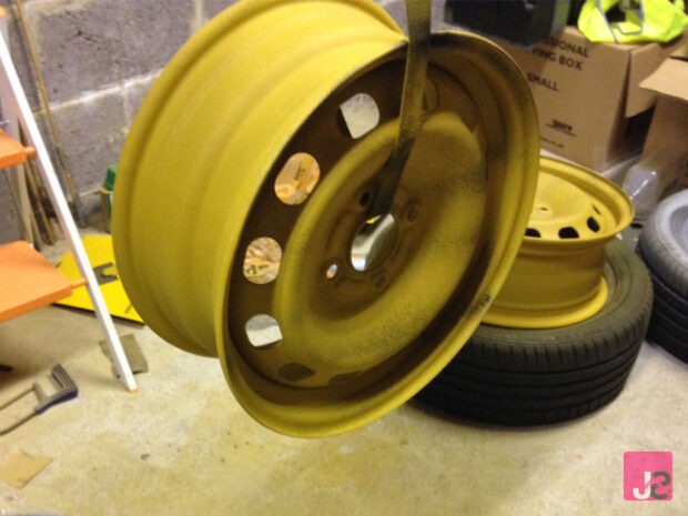 How To Refurbish & Paint Steel Wheels - James Simpson