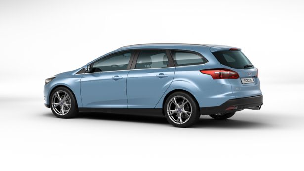 Ford Focus MK3.5 Facelift Revealed - James Simpson